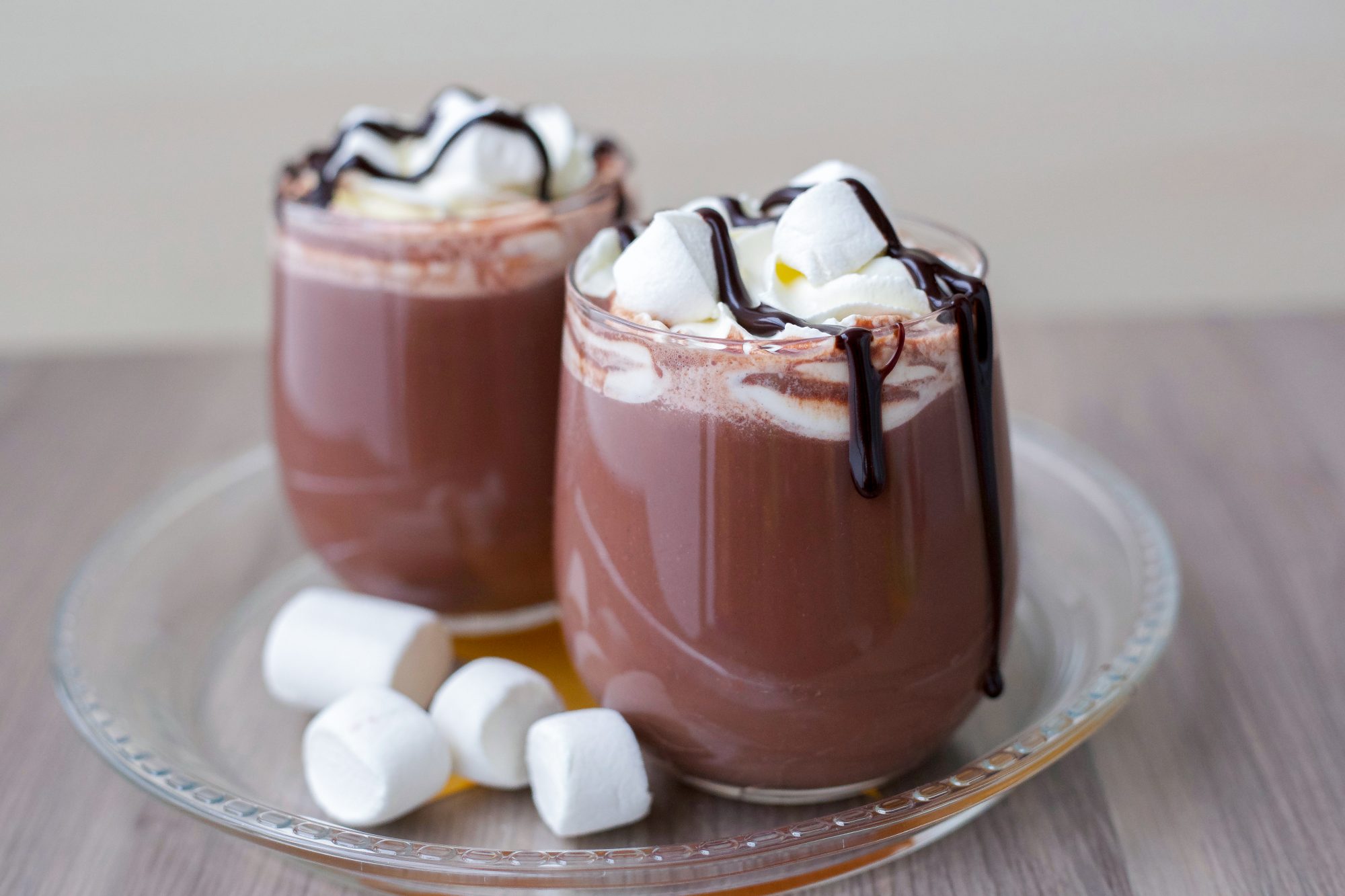 Krämig varm choklad - ZEINAS KITCHEN