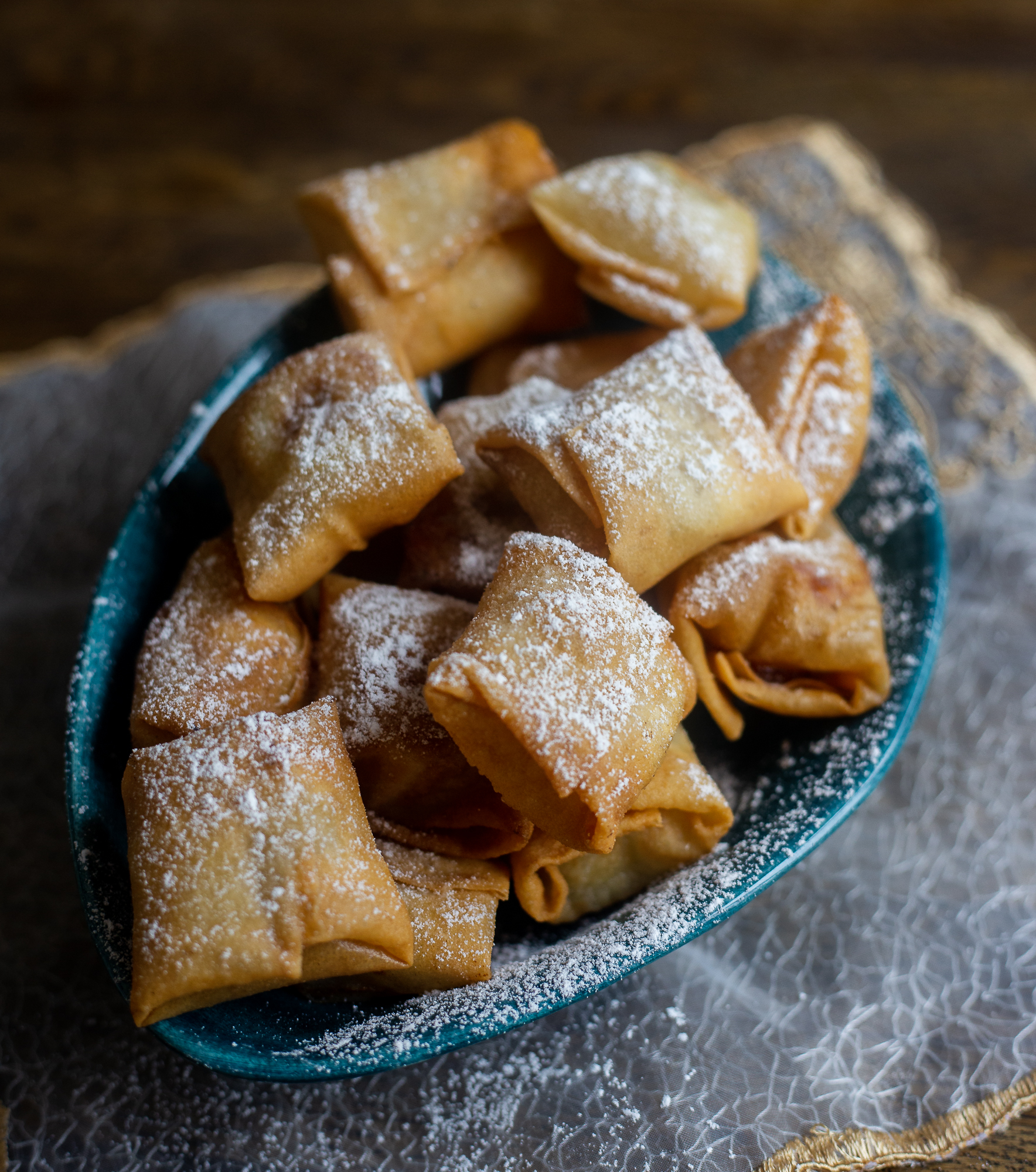 Num chet chien- Kambodjanska friterade bananer - ZEINAS KITCHEN